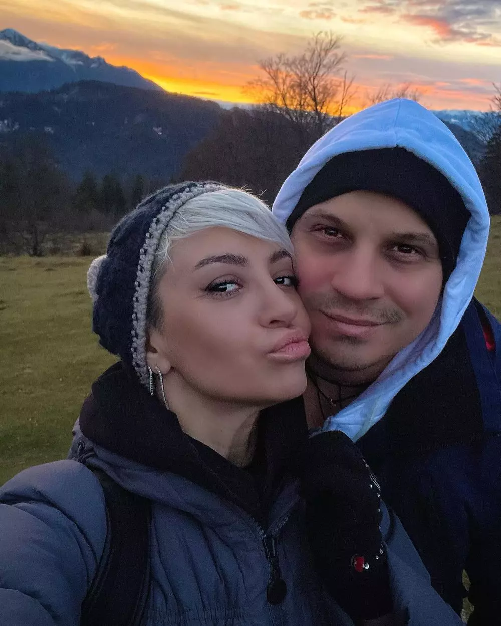 Giulia Huidu a împlinit 39 de ani. Artista și-a serbat ziua de naștere ...