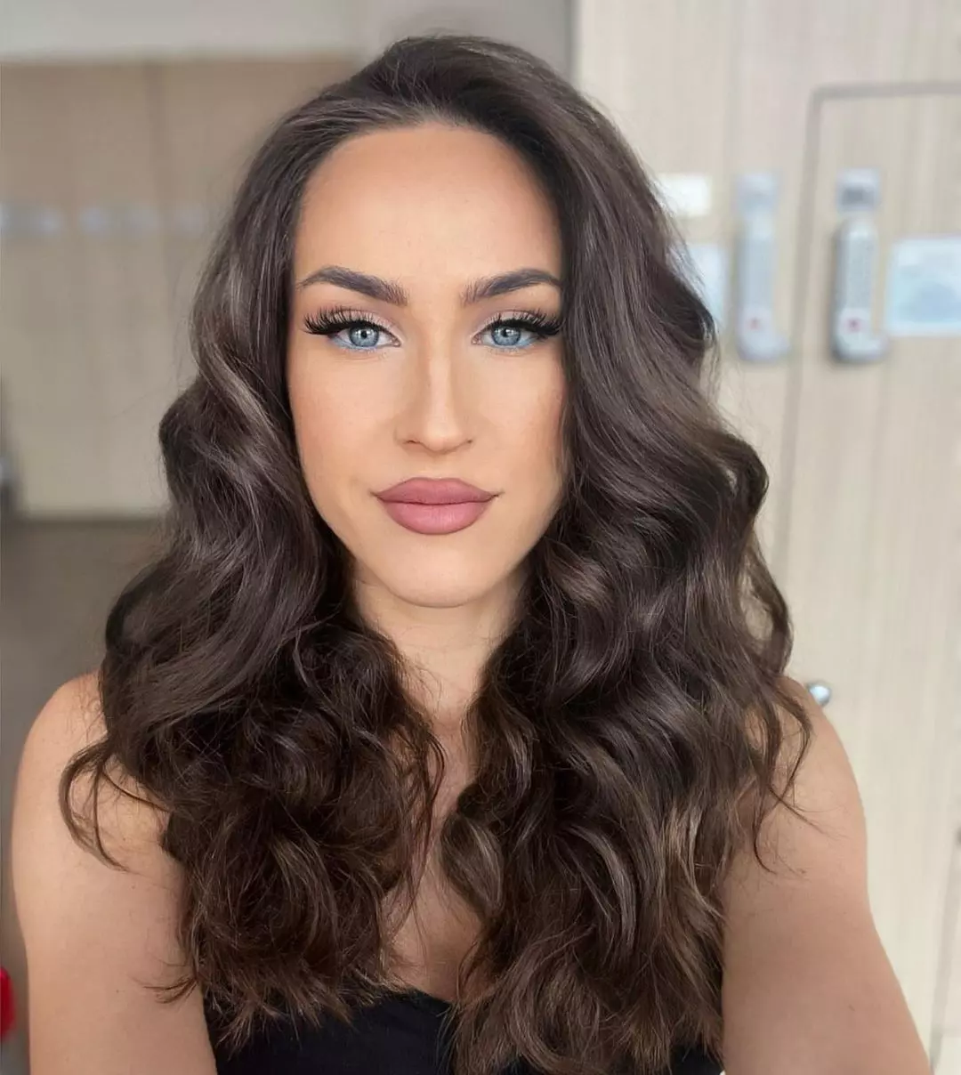 Cum arată acum Sindy de la Survivor România. Fosta Războinică s-a ...