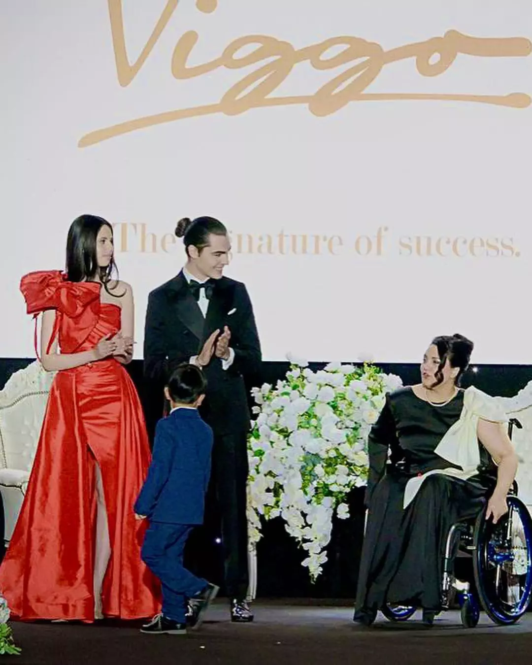 Copiii lui Ștefan Bănică jr., apariție spectaculoasă! Ana Violeta și ...