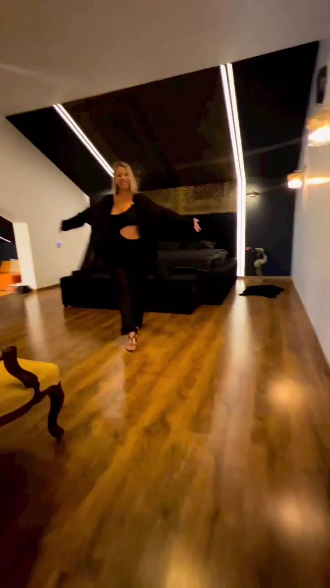 Roxana Nemeș soț Călin Hagima casă - Unica.ro