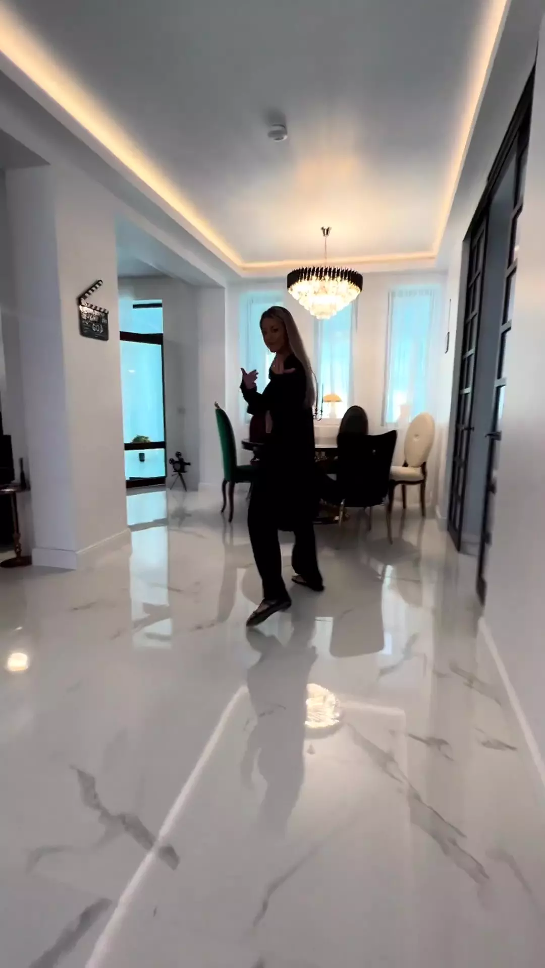 Roxana Nemeș soț Călin Hagima casă - Unica.ro