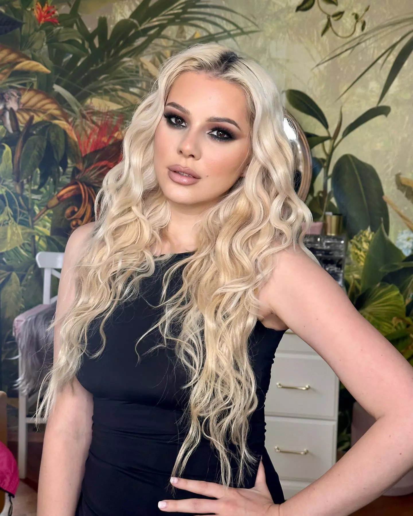 vedeta sandra n - Viva.ro