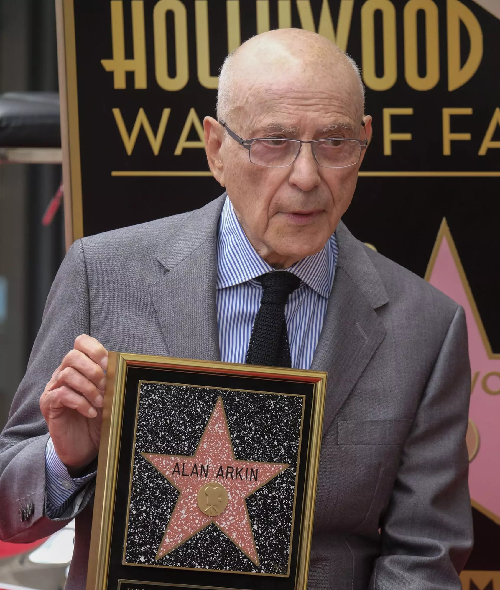 Alan Arkin, actorul premiat cu Oscar, cunoscut pentru „Little Miss ...