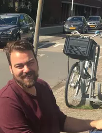 Cu ce se ocupă fiul lui Carmen Tănase, după ce a renunțat la meseria de ...