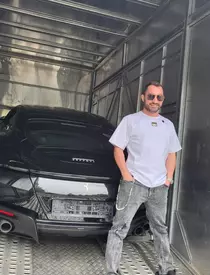 Mașinile lui Pescobar, puse sub sechestru de ANAF și de o firmă de ...