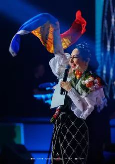 Andra, concert spectaculos în Anglia. Artista a dus „Tradițional 2" pe ...