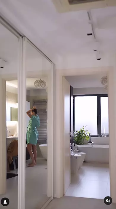 andreea raicu baie | Unica.ro