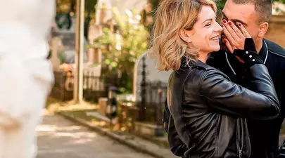 Cum s-a simțit actrița Vichi Raileanu în timp ce filma scene intime ...