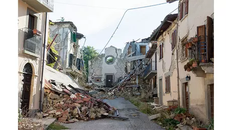 O fetiță de 11 ani s-a sinucis din cauza unor imagini de pe Instagram