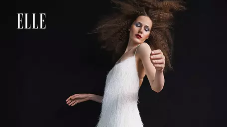 REVISTA ELLE - Cea mai vanduta revista de moda din lume - totul despre ...