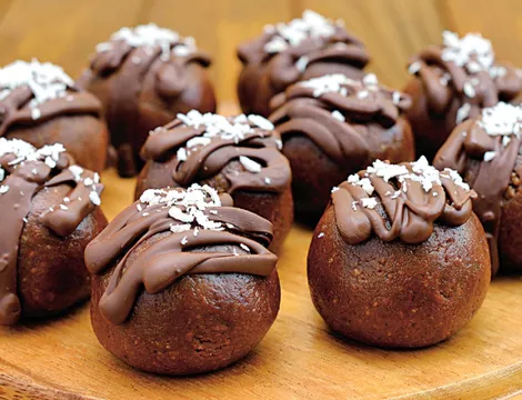 Bomboane cu biscuiţi - Retete culinare - Romanesti si din Bucataria ...