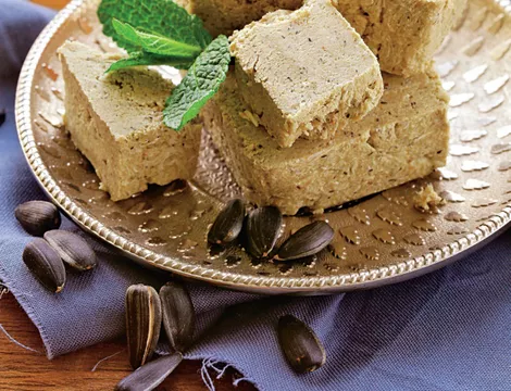 Halva clasică - Retete culinare - Romanesti si din Bucataria internationala