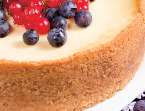 Cheesecake cu fructe - Retete culinare - Romanesti si din Bucataria ...