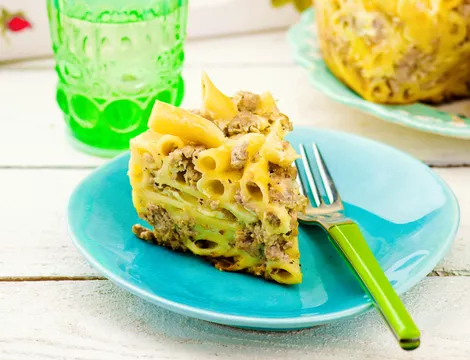 Macaroane cu brânză - Retete culinare - Romanesti si din Bucataria ...