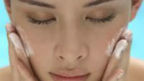 Cum trebuie ingrijit tenul uscat | avantaje.ro