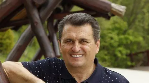 Cine este femeia din spatele succesului lui Nea Mărin? Iată cum arată ...