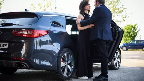 Când se va afla despre povestea secretă dintre Alex Iova și Sonia, din ...