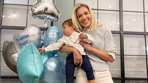 Andreea Ibacka, nevoită să amâne petrecerea de un an a lui Tiago