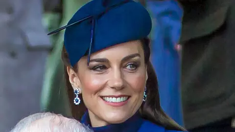 De ce stă Kate Middleton atât de mult în spital? Ce se întâmplă cu ...