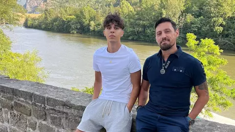 Daniel Pavel, mândru de băiatul lui care a absolvit liceul în Austria