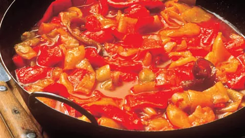 Retete de tocanita cu sau fara carne - Retete culinare by Unica.ro