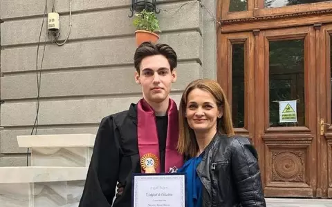 Cu ce se ocupă Luca, fiul cel mare al Elvirei Deatcu, în Italia: ”I-a ...