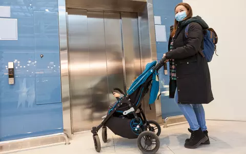 Ce nu ai voie să cari cu liftul. Ce amenzi riști | Viva.ro