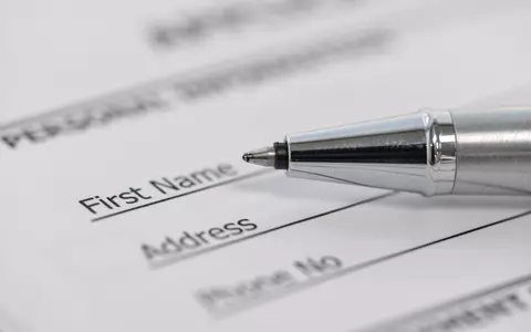 Care este last name și cum îl deosebești de first name | Viva.ro