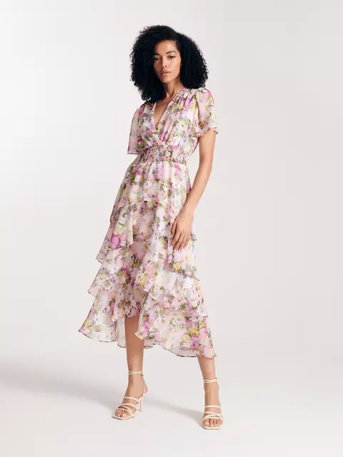 Rochii midi cu stil pentru fiecare ocazie de la Reserved!