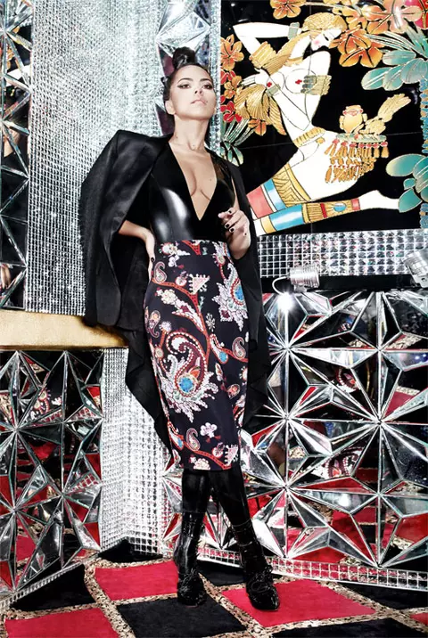 ELLE Exclusiv: INNA - Tokyo girl - Elle.ro