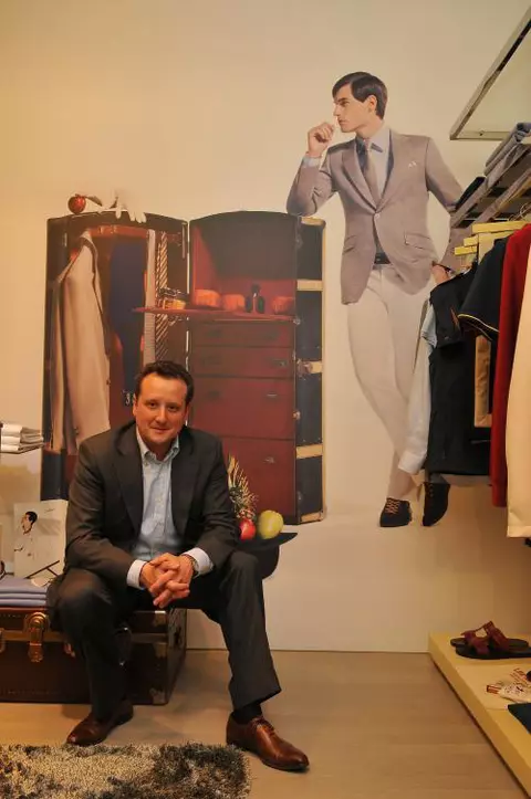 Maestrul-croitor Mario Arcuri revine la Casa Frumoasa - Elle.ro