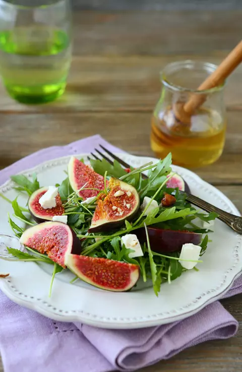 Masa de pranz - cum sa mancam corect! - Elle.ro