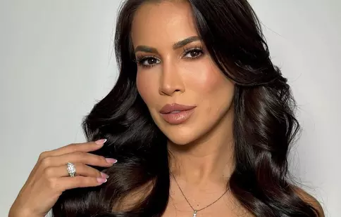 Alexandra Anastasescu (Flash Monden), în lumea vedetelor. „În lumina ...