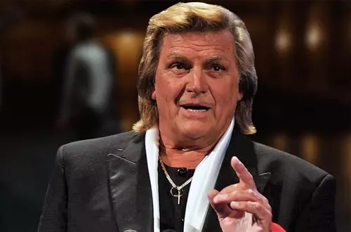 Imagini de la botezul lui David Maruta, fiul Andrei si al lui Catalin ...