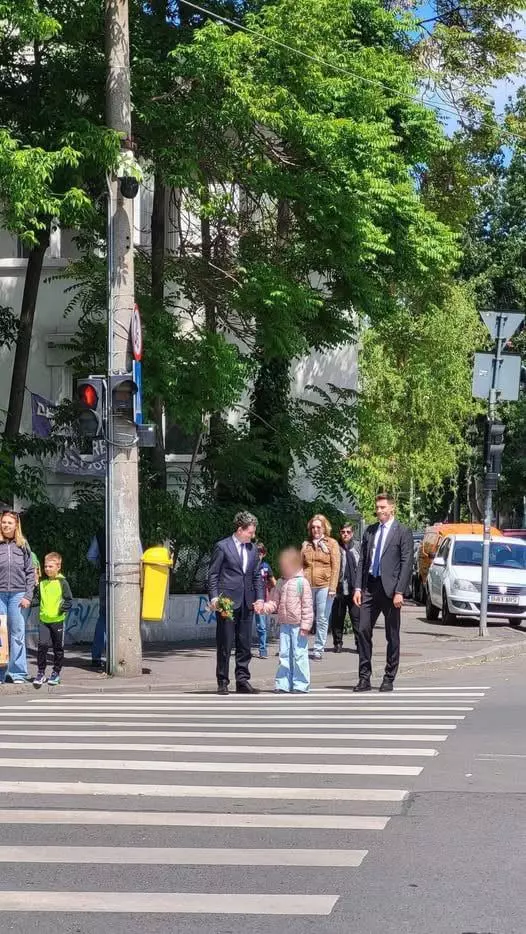 nicusor dan cu mirabela in fagaras | Unica.ro