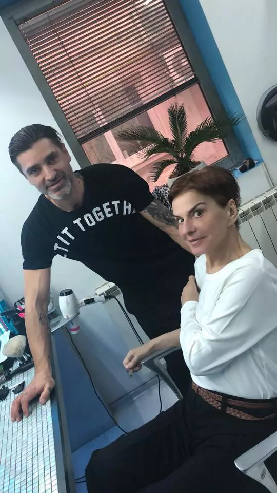 Ionela si anamaria Prodan 1 | Unica.ro