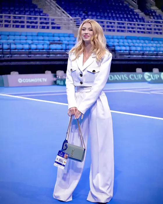 andreea-balan-4-1 | Unica.ro