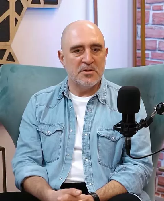 Cum a reușit Răzvan Exarhu să iasă din depresie: „Viața mea a depins de ...