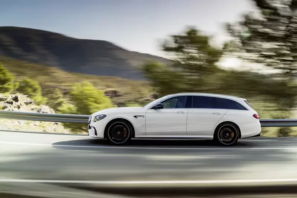 Daimler a prezentat noul Mercedes-AMG E63 Estate | auto-bild.ro