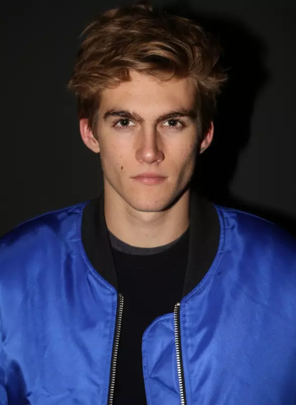 presley gerber | Unica.ro