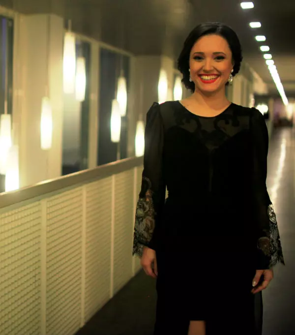 Oana Zamfir, mărturii despre viața la radio după 12 ani petrecuți la ...