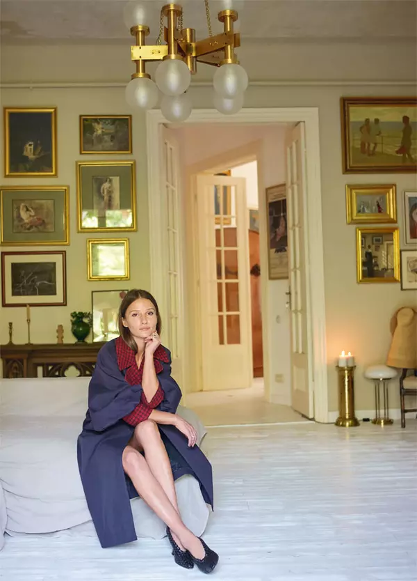 Operațiunea Dulapul cu actrița Aida Economu - Elle.ro