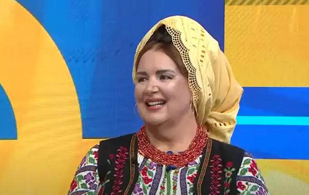 Ce trucuri de frumusețe are Daniela Condurache, la 66 de ani: "Eu mă ...