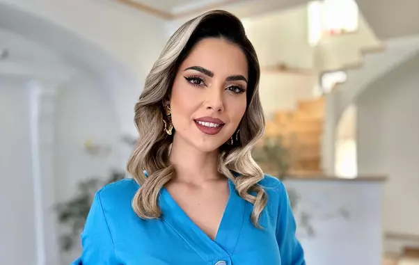 Roxana Niculae, prezentatoarea de la Realitatea TV, a divorțat în ...