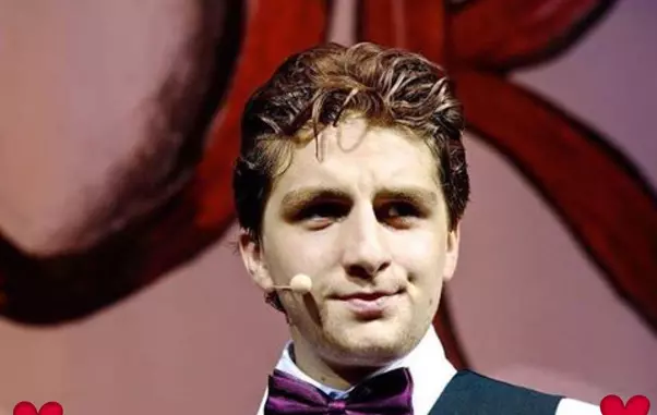 Fiul Magdei Catone și al lui Șerban Ionescu se iubește cu o colegă de ...