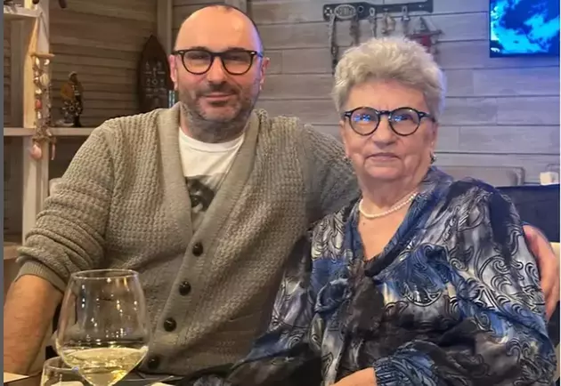 Stiri Directe - Fata lui Marius Tuca s-a transformat TOTAL. Daria are ...