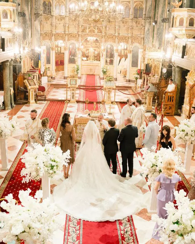 Toate imaginile de la nunta fiului Gabrielei Firea. Cum s-au îmbrăcat ...