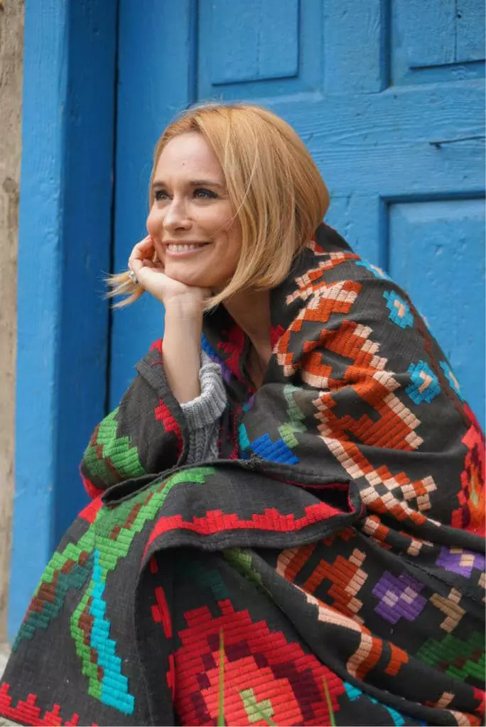 Andreea Esca 3 | Unica.ro