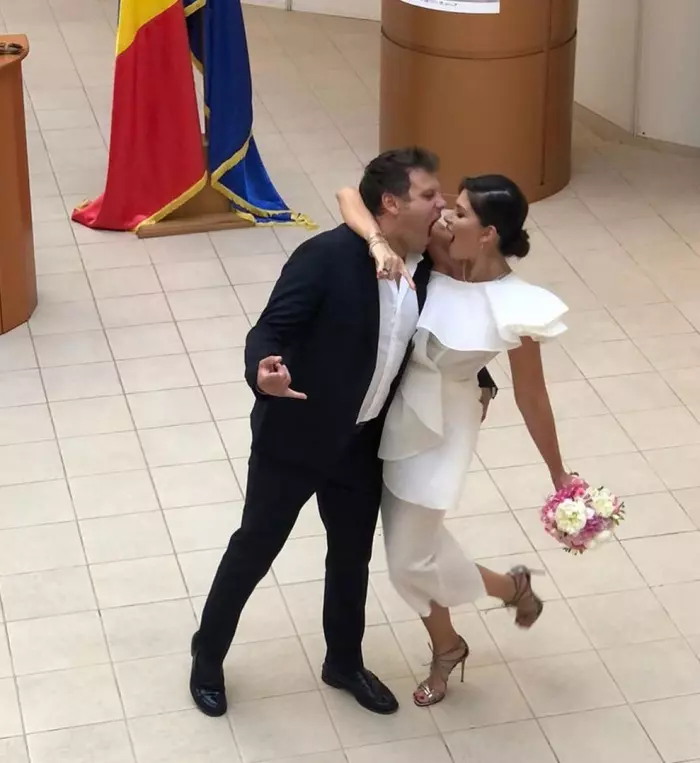 Alina Puscas s-a casatorit | Unica.ro