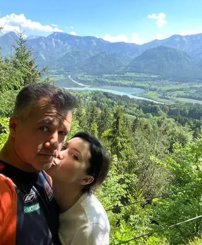 Anca Dumitra s-a logodit? „Cam asta ar însemna” | Unica.ro